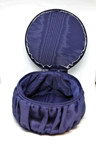 Creative Needle # 3-A Imari Colors Pre-Finished Moire Jewel Case